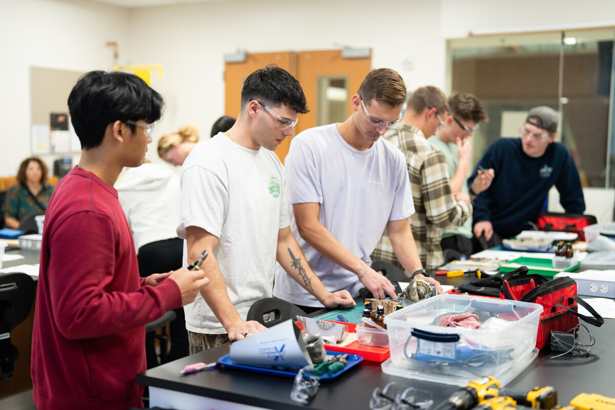 Materials Science Lab | School of Engineering | University of St. Thomas